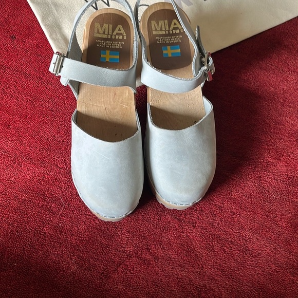 MIA | Shoes | Mia Womens Gray Clogs | Poshmark